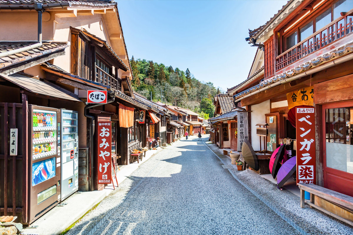 The Timeless Charm of Fukiya Furusato Village: A Hidden Gem in Okayama ...